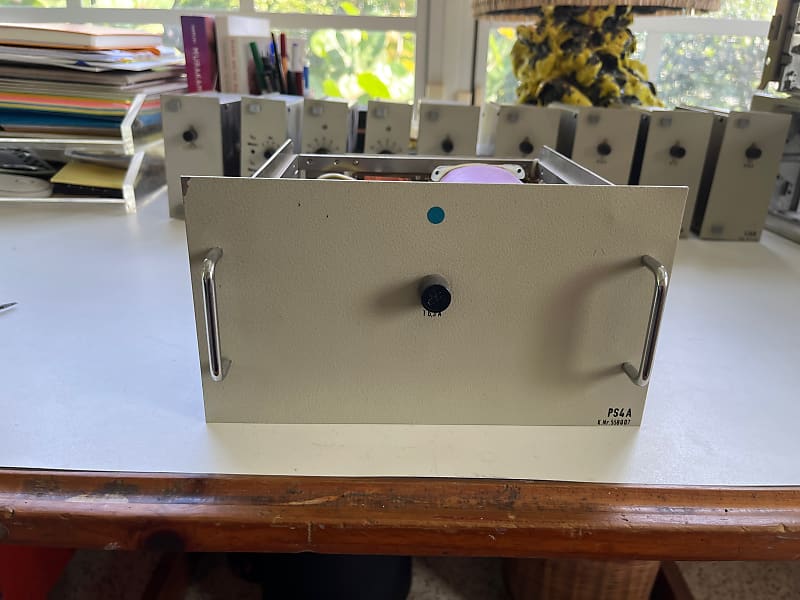 WSW PS4a 4 amp Power Supply | Reverb