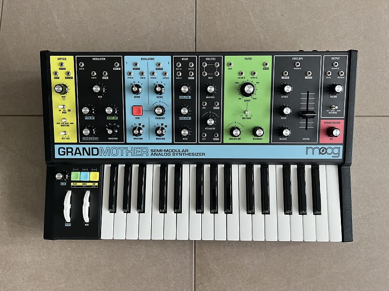 Moog Grandmother Semi-Modular Analogue Synthesiser | Reverb