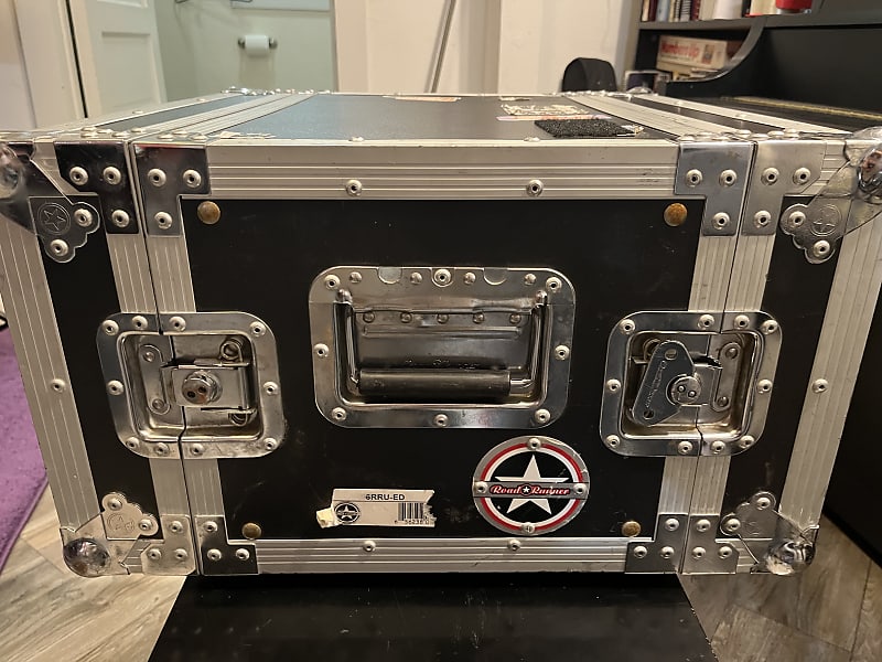 Road Runner 6u road case - Black | Reverb