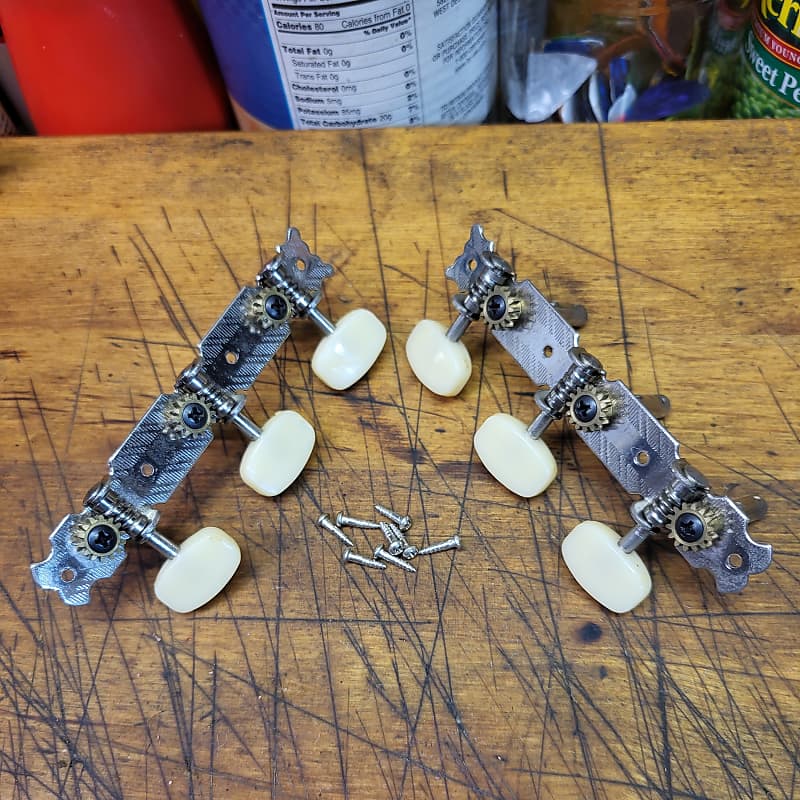 Tuners Vintage RARE 1970's 3x3 Open Back Guitar Tuners | Reverb