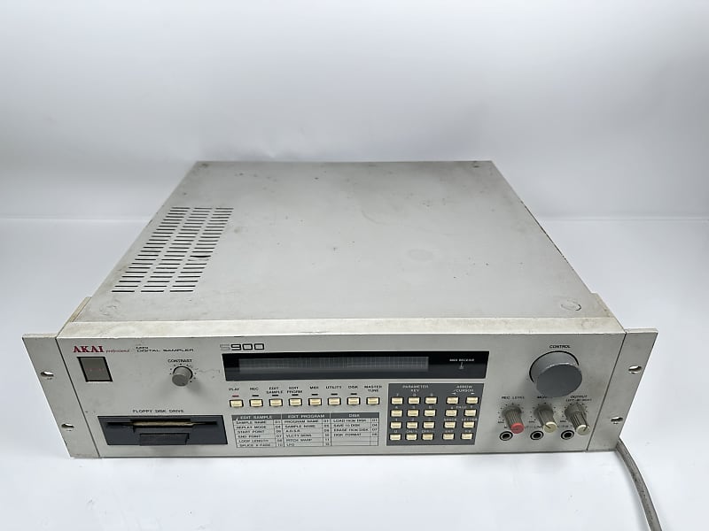 AKAI Professional S900 Sampler Rack | Reverb