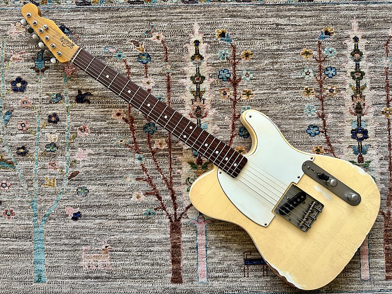 Whitfill Esquire 2019 - White Blonde Relic V-Neck 6.32 lbs | Reverb