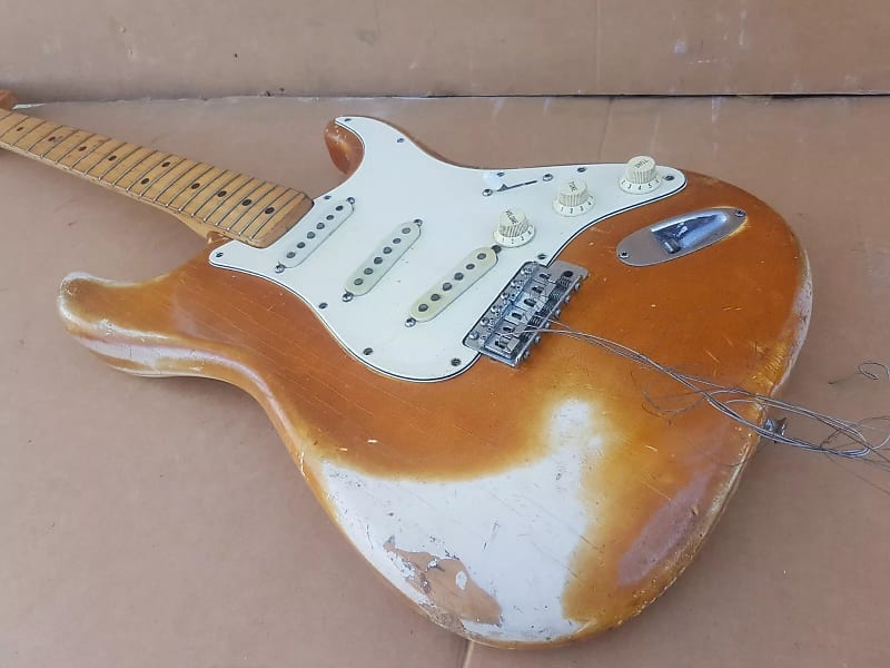 FENDER STRATOCASTER USA | Reverb Canada