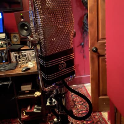 RCA 44 B Ribbon Microphone | Reverb