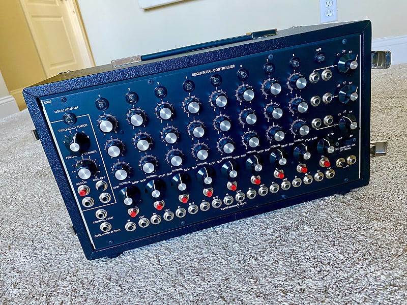 Synthesizers.com Q960 Analog Step Sequencer Moog Clone | Reverb