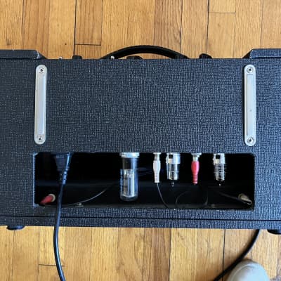 Jones Amplifier Co. Fender Tube Spring Reverb Unit/Vox | Reverb