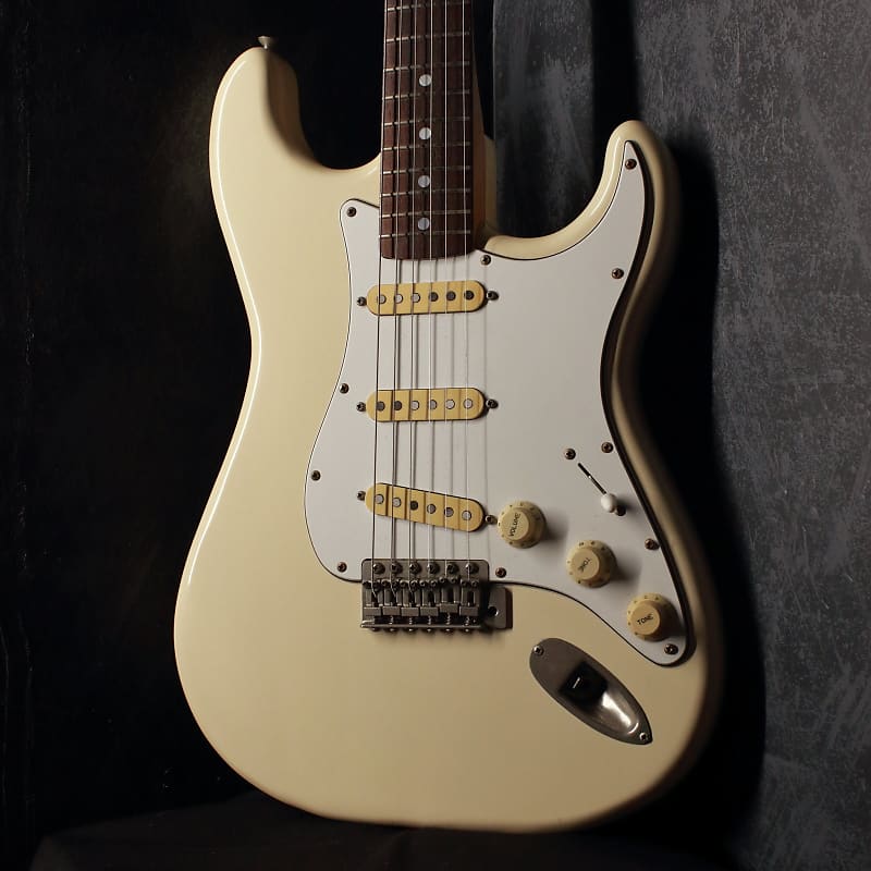 Fernandes Stone Logo FST-50 Olympic White 1978 | Reverb