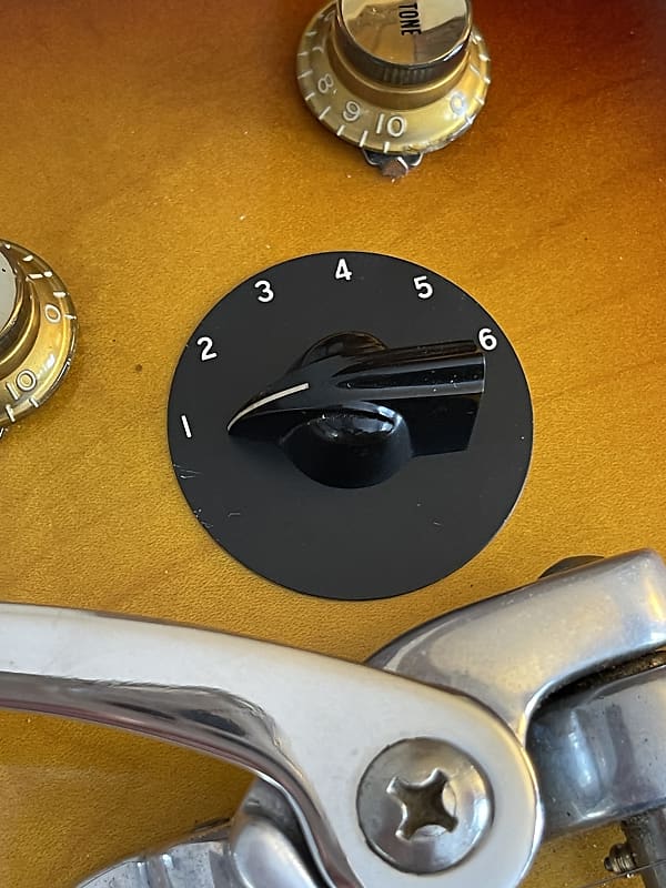 Gibson Varitone dial plate 1958-1969 - Black, New Old Stock | Reverb