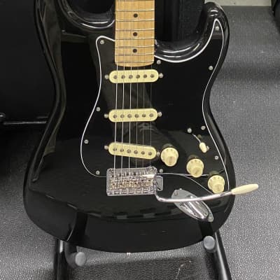 B.C. Rich Special Edition “Evil Edge” Mockingbird – New | Reverb