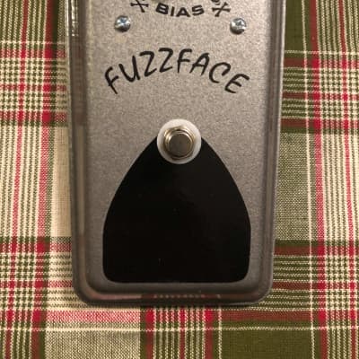 Fuzz Face BC 183 circuit w/ bias control: Old school Tone | Reverb