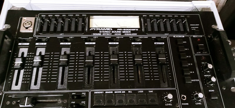 Pyramid PR-8300SFX Stereo Sound Mixer 2000s Black | Reverb