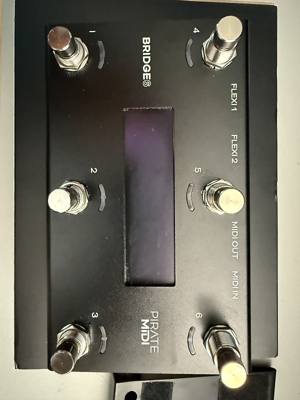 Pirate midi Bridge6 Midi Foot Controller - Black | Reverb