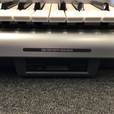 Used Casio WK-3500 Keyboards 76-key | Reverb