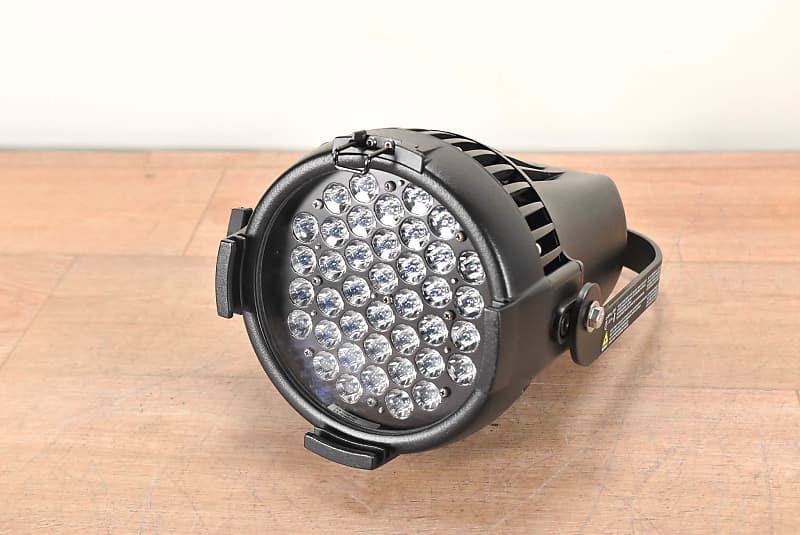 ETC ETC Desire D40 VIVID LED Fixture (church owned) CG003L1 | Reverb