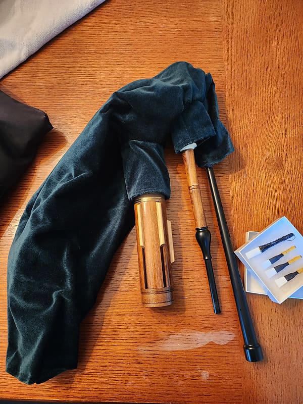 Walsh Shuttle Pipes 2010 | Reverb