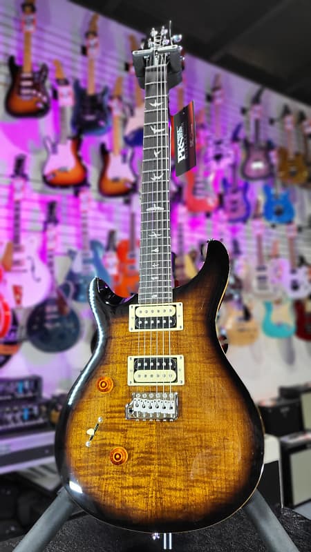 Paul Reed Smith SE Custom 24 Left-Handed in a Black Gold | Reverb