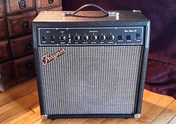 Traynor TBM25 Bass Mate 25 25-Watt 1x10" Bass Combo | Reverb