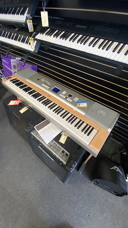 Used Yamaha YPG 635 W/ROLLER CASE | Reverb