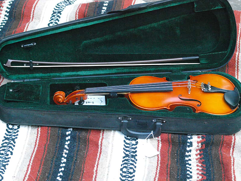 Scherl and Roth 4/4 violin R300E4 w/ case and Glasser bow | Reverb