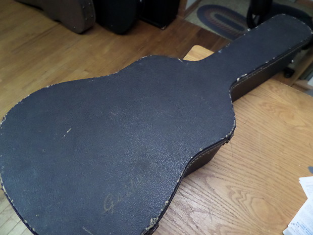 Guild Hard Shell 1990's Dreadnaught Black Guitar Case - D25, | Reverb