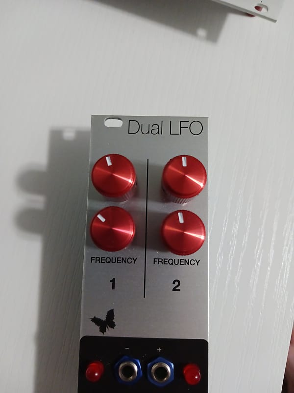 Nonlinearcircuits NLC1028 Dual LFO | Reverb