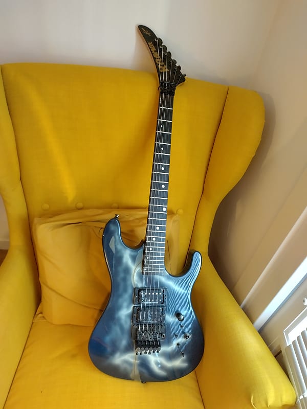 Kramer Nightswan ca. 1989 - Lightning graphic | Reverb