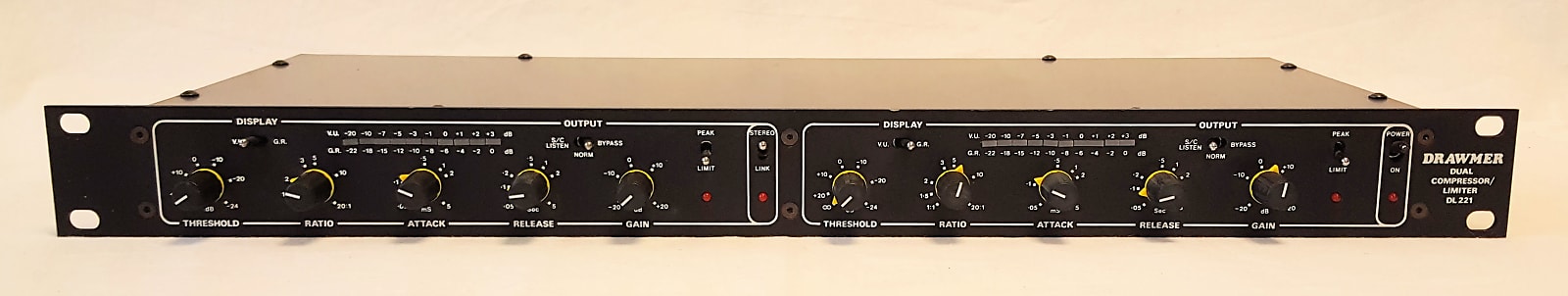 Drawmer DL221 Dual Compressor Limiter | Reverb Canada