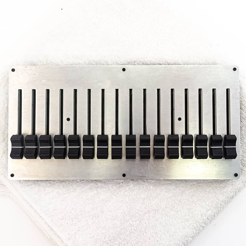 Michigan Synth Works 16n Fader Bank (Silver) – CV, MIDI & | Reverb UK