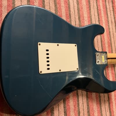 80's Hondo Deluxe Series 760 Strat Blue w/Matching Headstock | Reverb