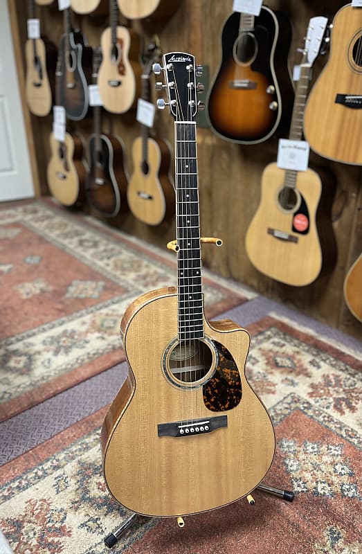 Larrivee LV-05 Select Series - Natural | Reverb