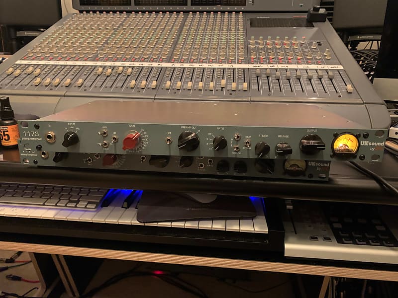UK Sound 1173 Mic Preamp / Compressor 2020 - Light Blue | Reverb