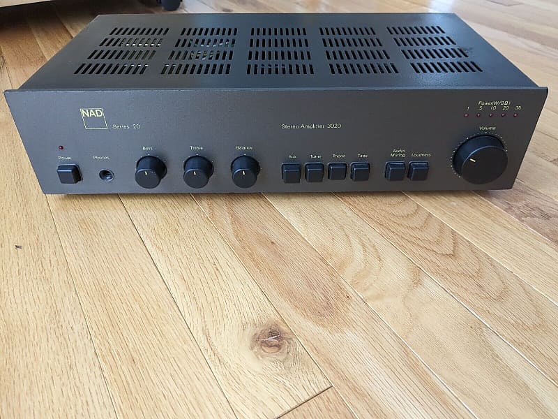 NAD 3020 Amplifier | Reverb Canada