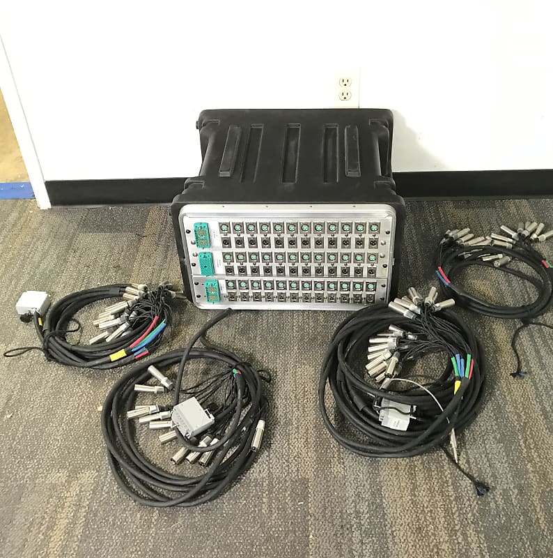 Elco Patchbay XLR Panel Case w/ Cables | Reverb