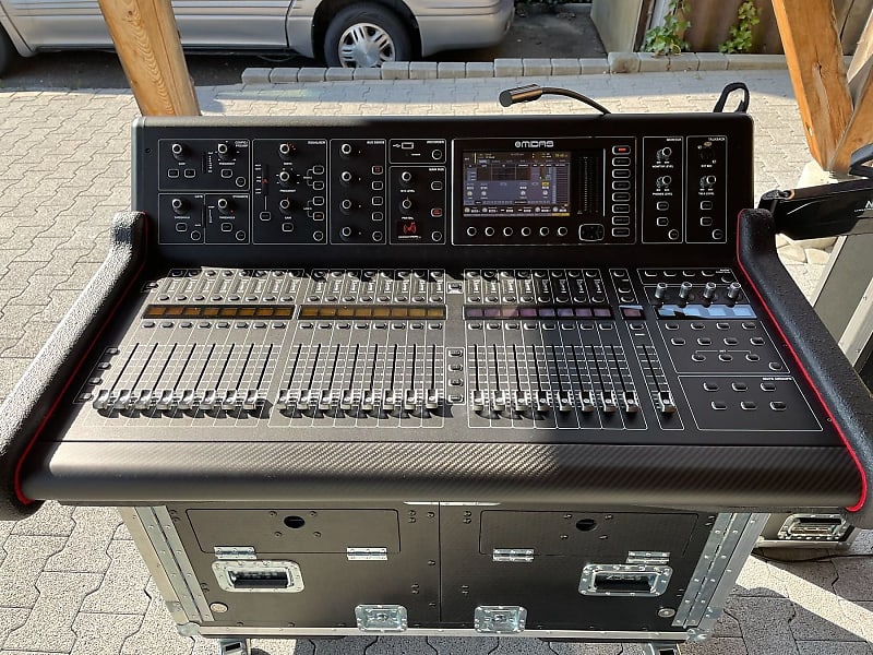 Midas M32 Mixer Incl Zcase Flip Flight Case Reverb