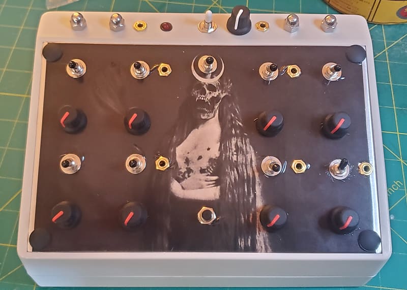 Moth Hunter Mods La Bruja CV Version - Experimental, Noise, | Reverb