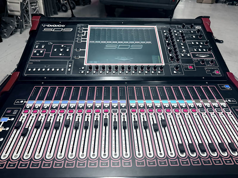 Digico SD9 with D2 Pre's - Tour Package | Reverb
