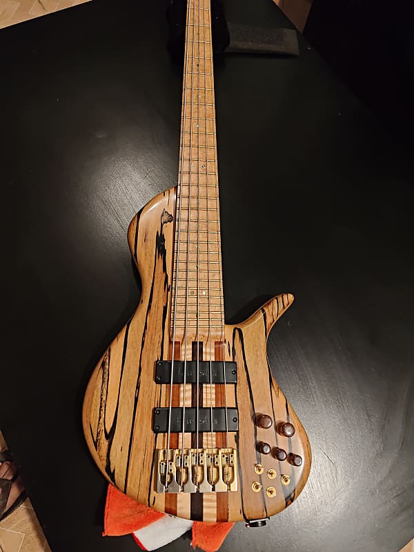 DP Custom DP CUSTOM bass | Reverb