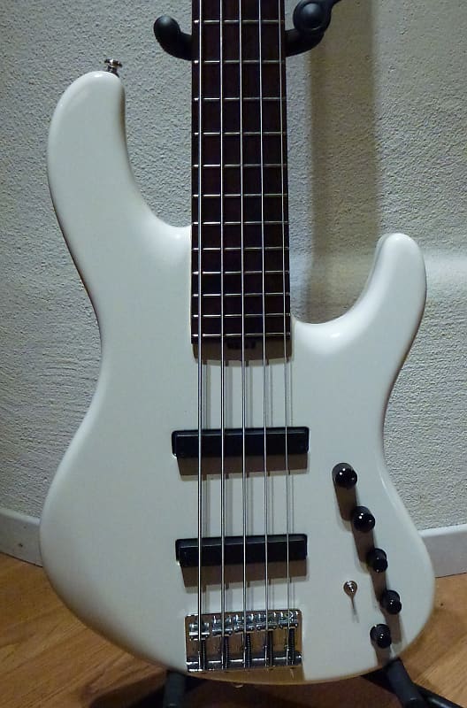 MLP Jazz Bass 5 String active, made in Hungary, Delano | Reverb