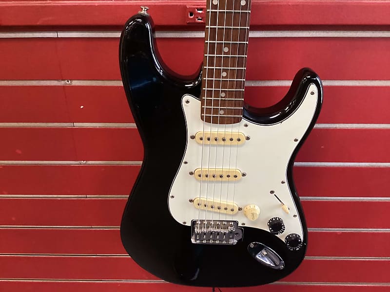 Peavey Raptor 1 Electric Guitar | Reverb