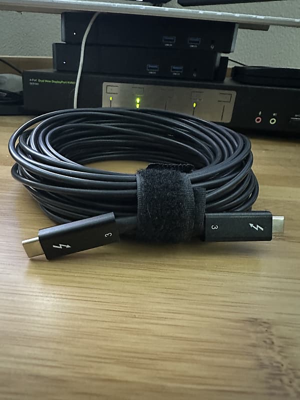 Areca 33’ Optical Thunderbolt 3 cable 2020 - Black | Reverb