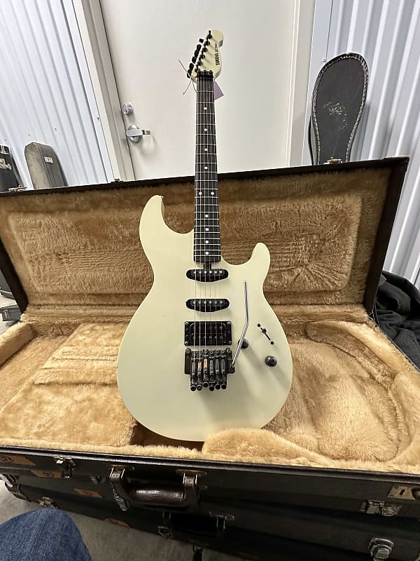 Yamaha SE 700 E 1985 - Pearl White | Reverb
