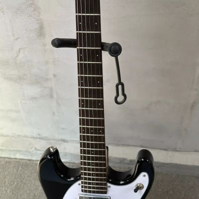 REPLICA Mosrite Ventures MKII Johnny Ramone Signature | Reverb