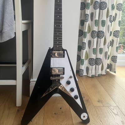 DBZ Venom Flying V Electric Guitar with Floyd Rose + OHSC | Reverb UK