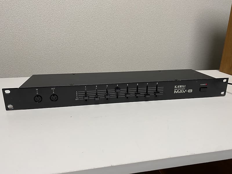KAWAI MAV-8 MIDI Patch bay 4in 8out Switcher Mixer | Reverb