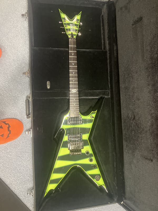 Dean Slime green bumblebee with case | Reverb