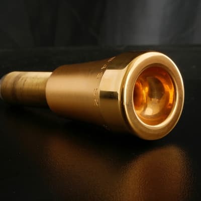 Pre-Owned Monette Raja P3-STC Trumpet in Brushed Gold Plate! | Reverb