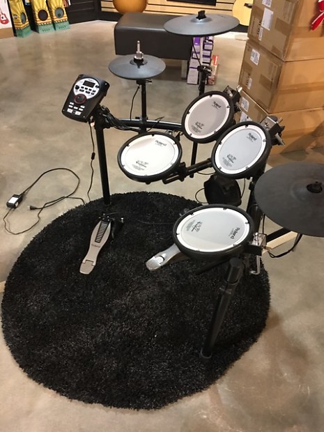 Roland TD-11 KV V-Drums V-Compact Series DEMO plus FREE drum | Reverb
