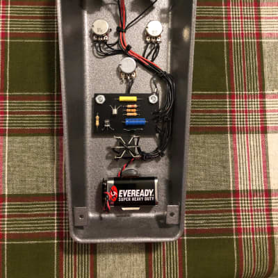 Fuzz Face Deluxe BC 108/109 circuit with tone/bass cut | Reverb