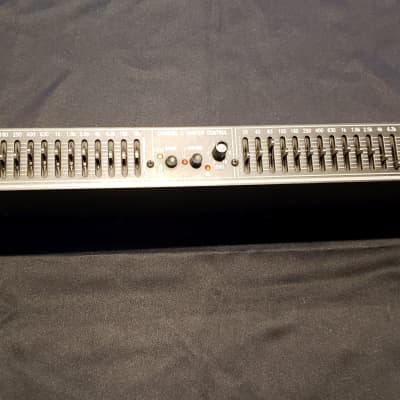 Rane ME 15 - ME15 Graphic EQ Equalizer | Reverb