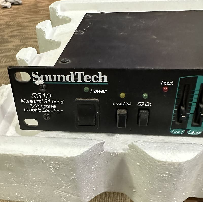 Soundtech Q310 equalizer 2020 - Black | Reverb
